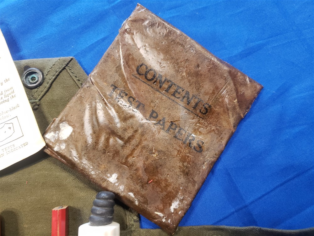 M1 gas testing kit KW - Doughboy Military Collectables Springfield Missouri