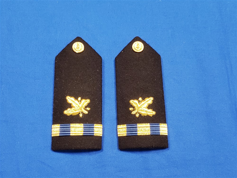 Shoulder Mark Supply 1960s - Doughboy Military Collectables Springfield ...