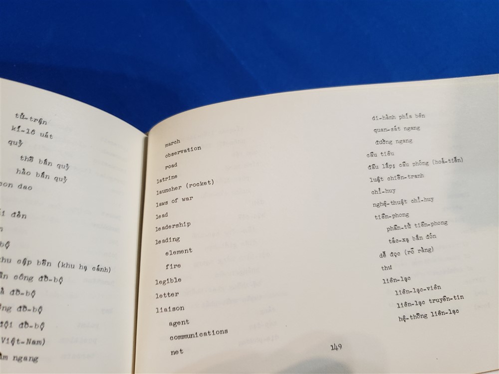 Phrase book Vietnamese 62 - Doughboy Military Collectables Springfield ...