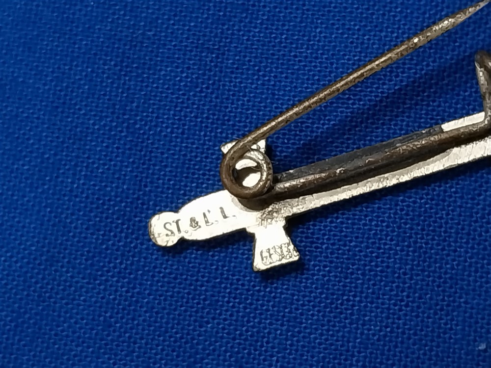 Jungstahlhelm sword pin WWII - Doughboy Military Collectables ...