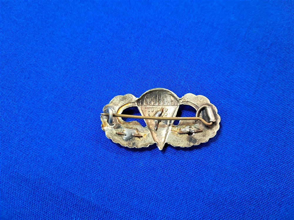 Jump wings 3 stars - Doughboy Military Collectables Springfield Missouri