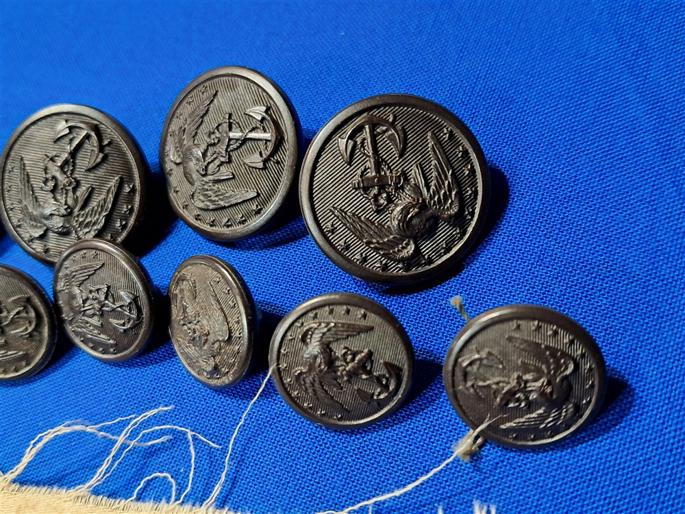 Buttons USMC 1944 set - Doughboy Military Collectables Springfield Missouri