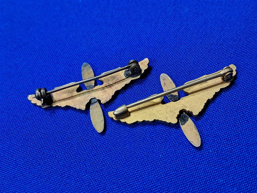 Insignia AC Ofc Pin back - Doughboy Military Collectables Springfield ...