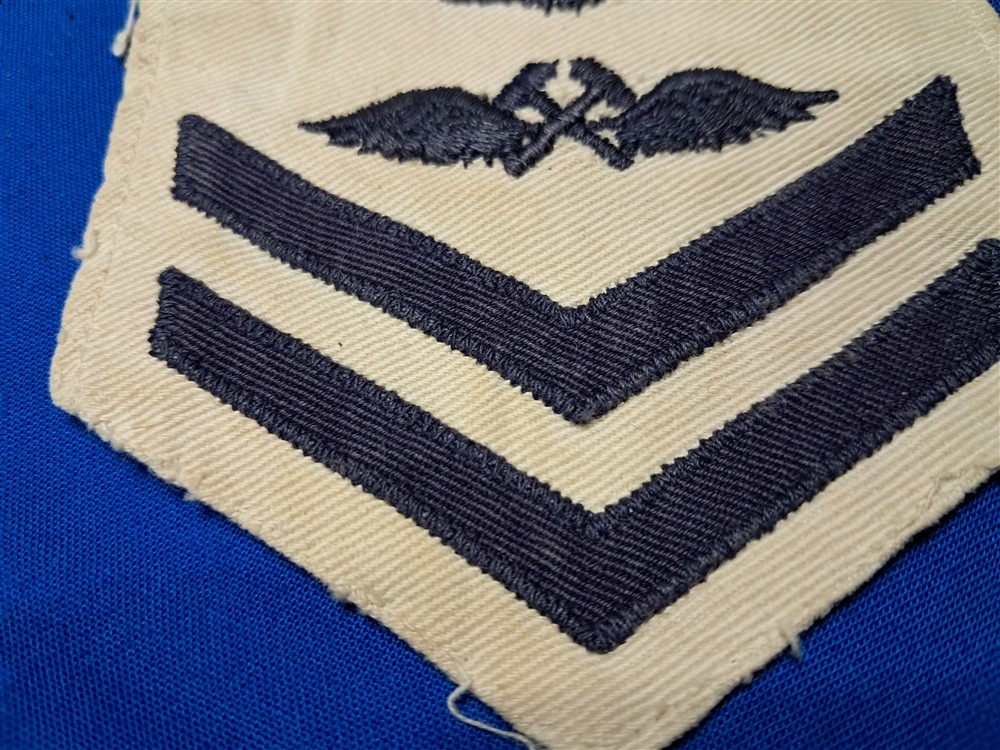 Chevron Navy AV Mtlsmth 2nd - Doughboy Military Collectables ...